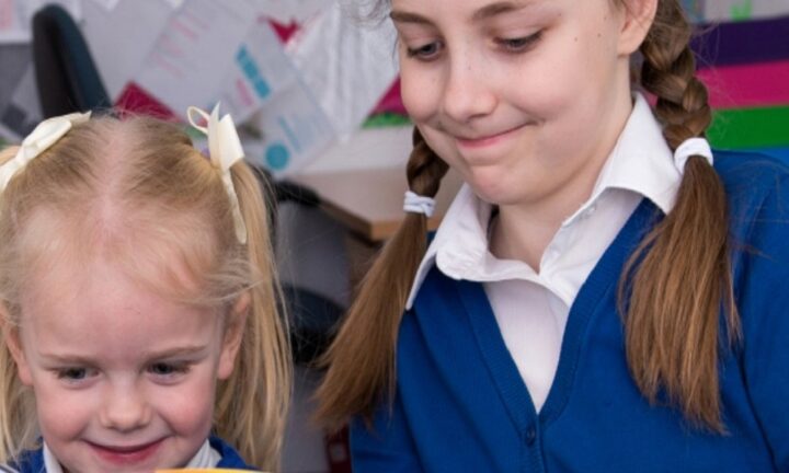 Welcome to Roskear Primary & Nursery School and Crofty Minors Pre ...